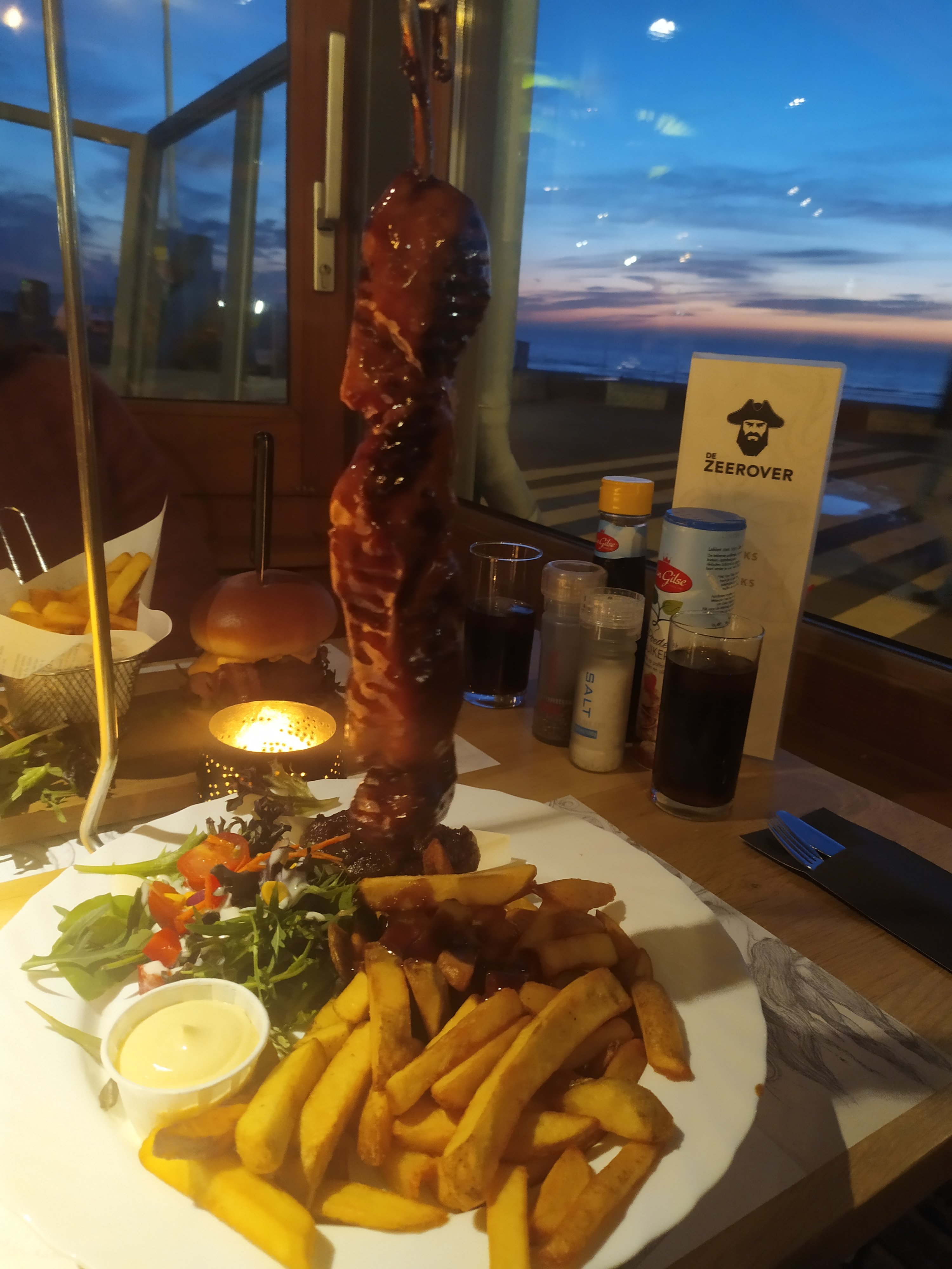 De Zeerover in Zandvoort - Eet.nu