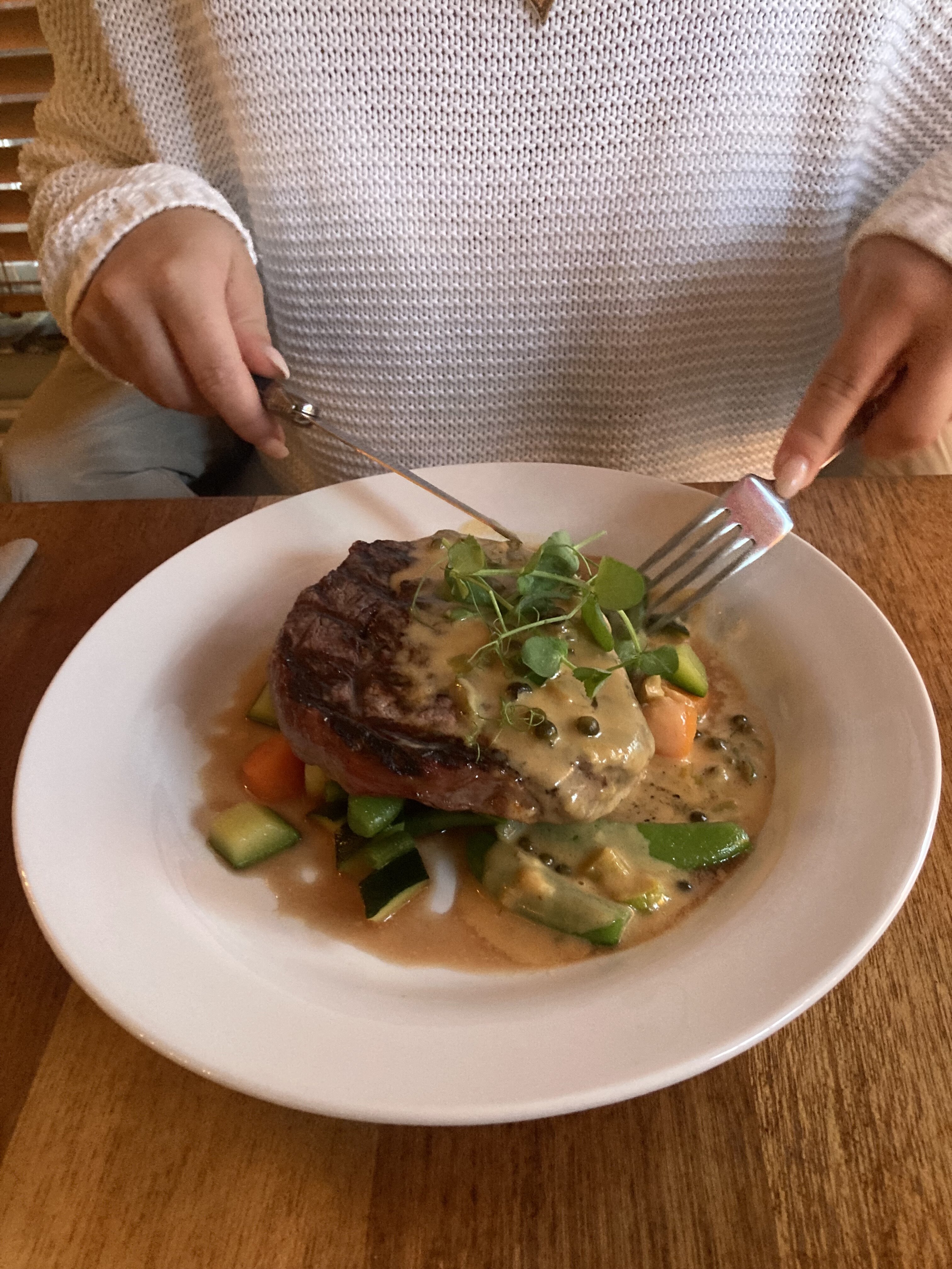 Recensie van Anneke Goos - van berkel voor Brasserie de Lantaern in ...