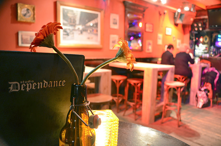 Studio Dependance in Breda - Eet.nu