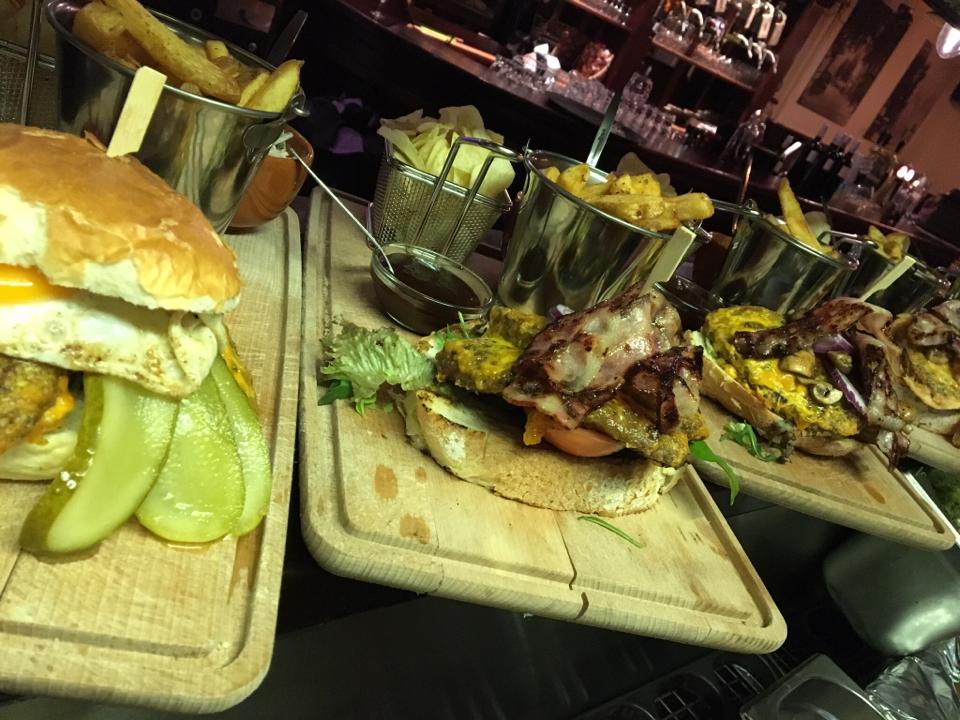 T-Rex in Putten - Eet.nu