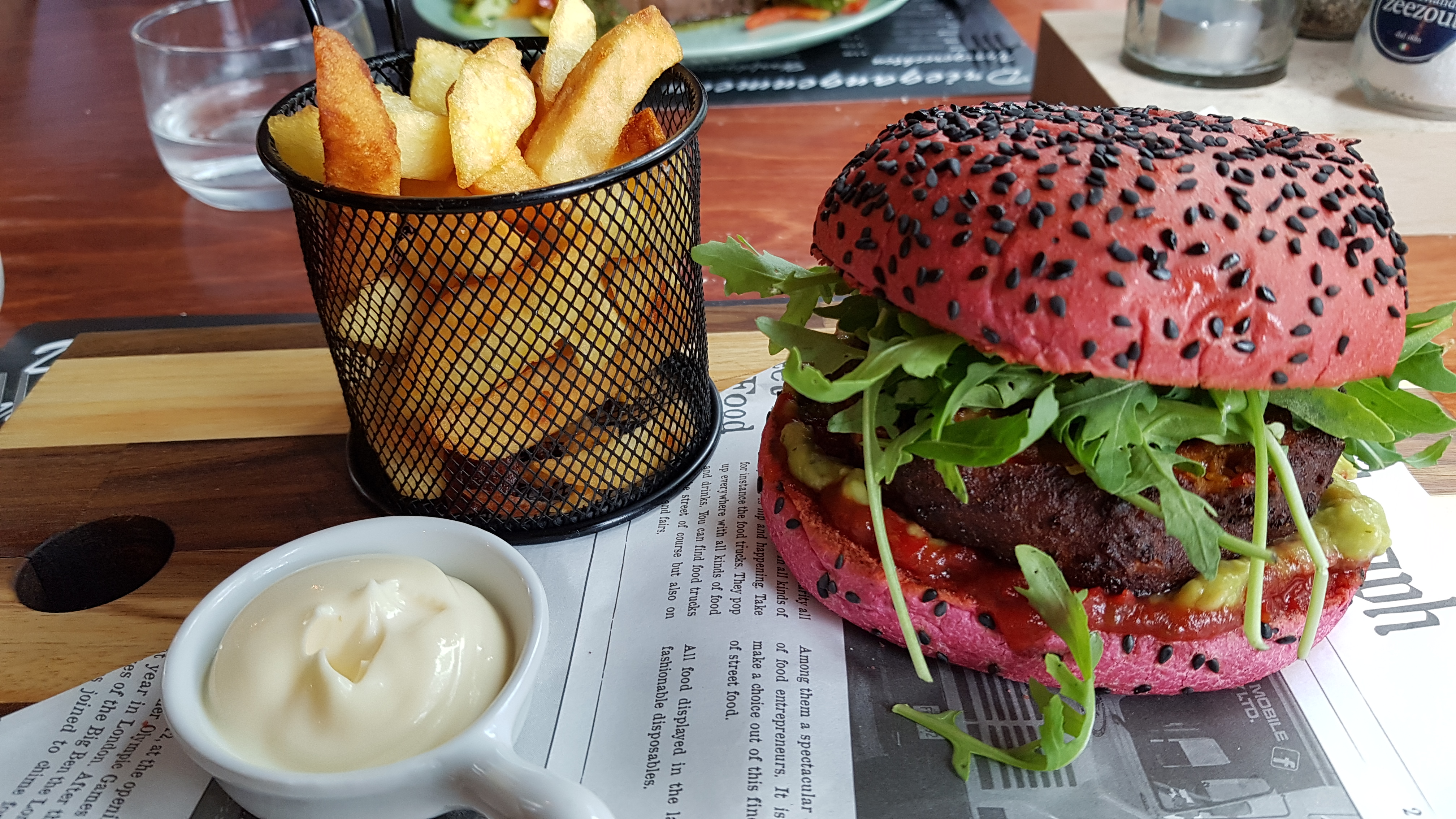 (Gesloten) Bistro Basic in Papendrecht - Eet.nu