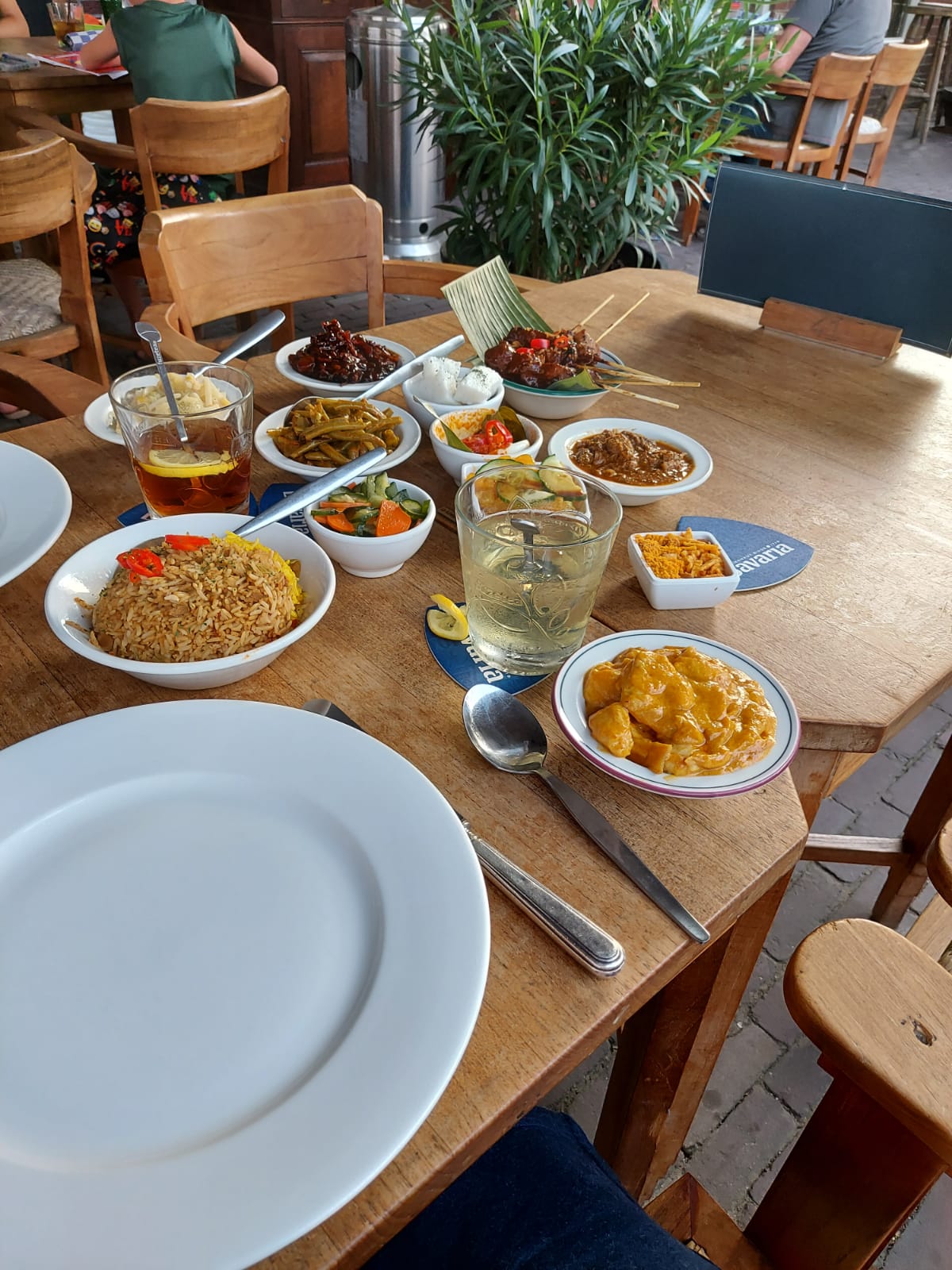 (Gesloten) Javaans Eetcafé in Beek en Donk - Eet.nu